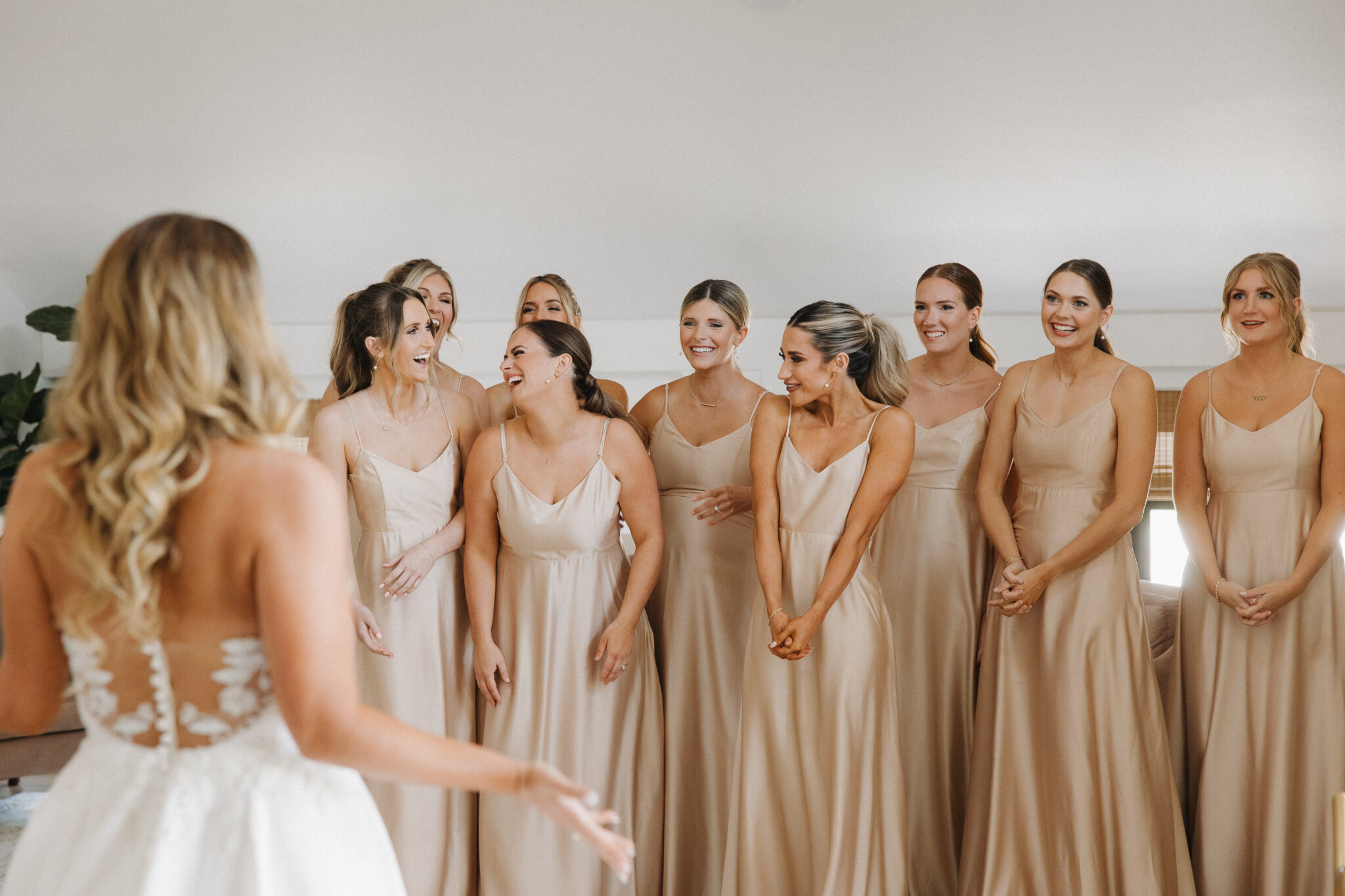 A Vibrant Wedding Reception at Arrowhead Hill in Montgomery, Texas ...