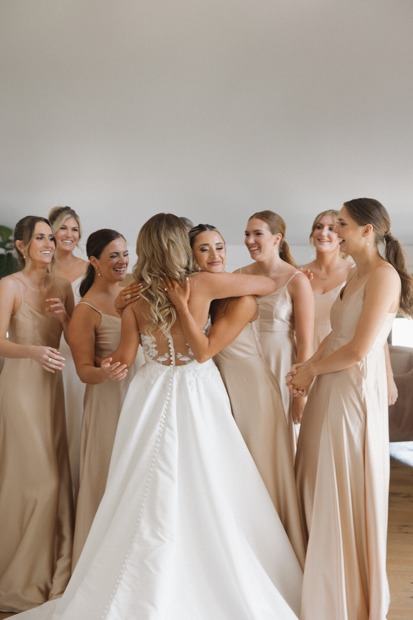 A Vibrant Wedding Reception at Arrowhead Hill in Montgomery, Texas ...